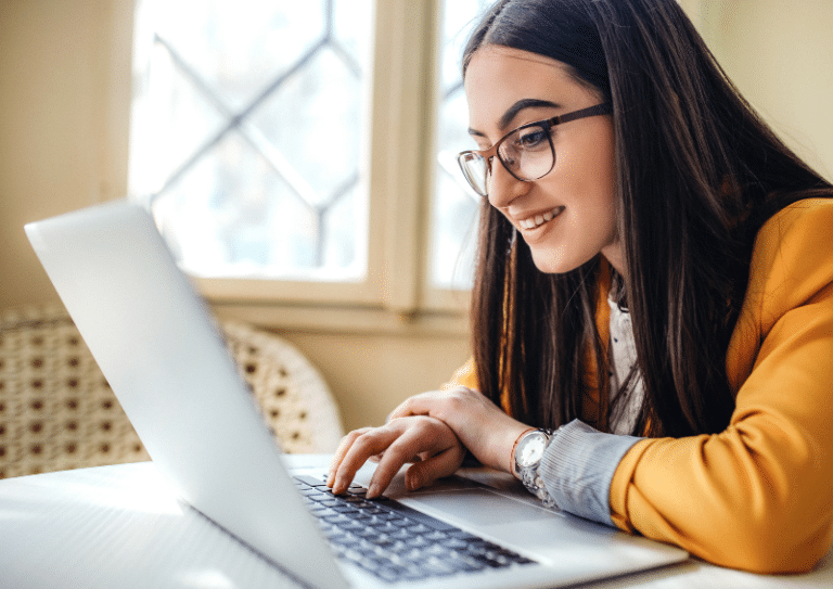 16 Best Online Typing Jobs From Home (2023)