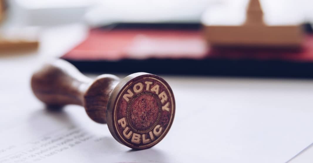 How to Make Money as a Notary Public